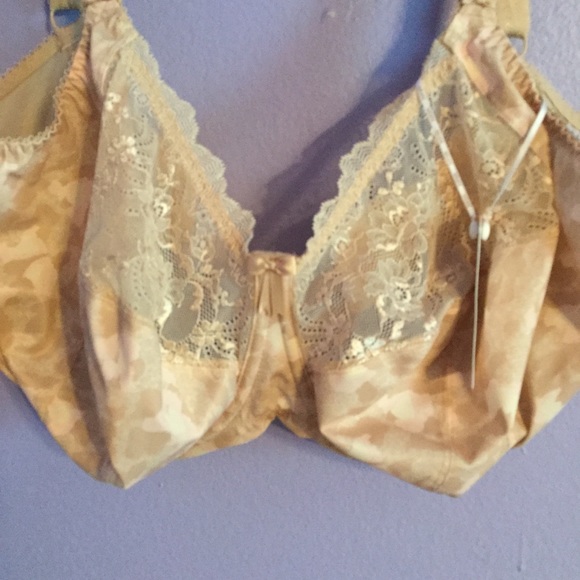 Elomi | Intimates & Sleepwear | 41 Elomi Bra Morgan With Underwire ...